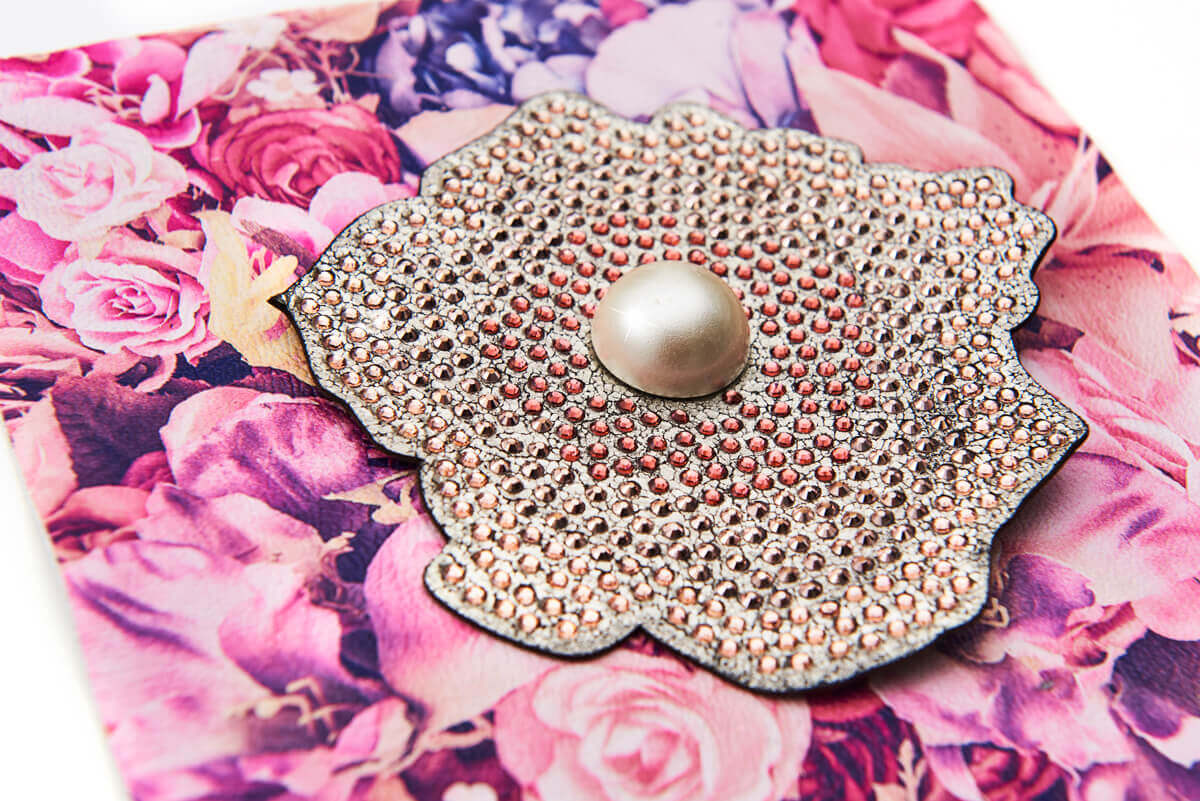 Lavorazioni Strass ed Applicazioni Strass